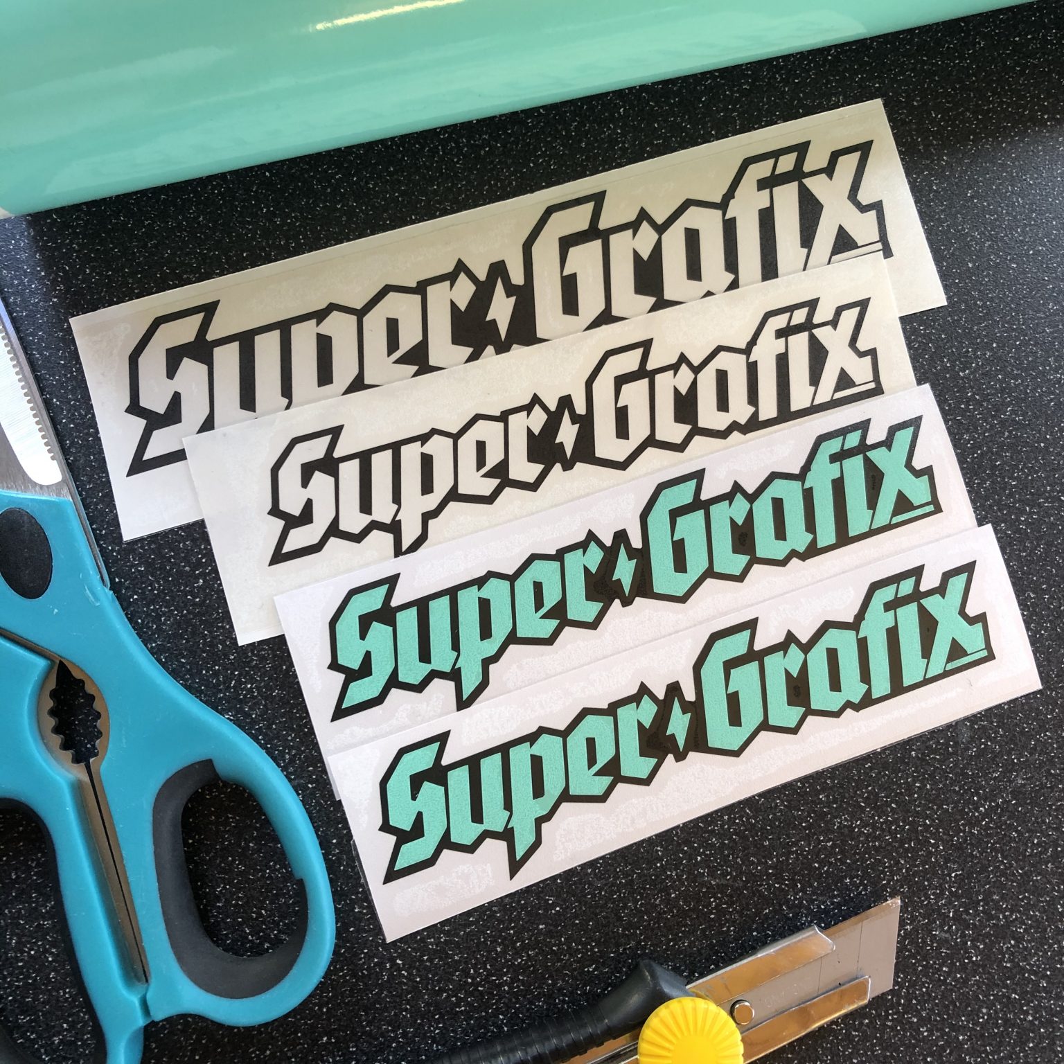 Super Grafix V1 Sticker – Super Grafix
